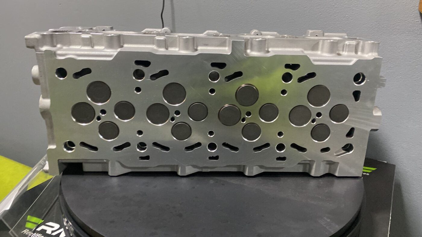 CABEZOTE NUEVO Y ARMADO DE KIA/HYUNDAI D4EA – RMOCR Rectificadora de Motores